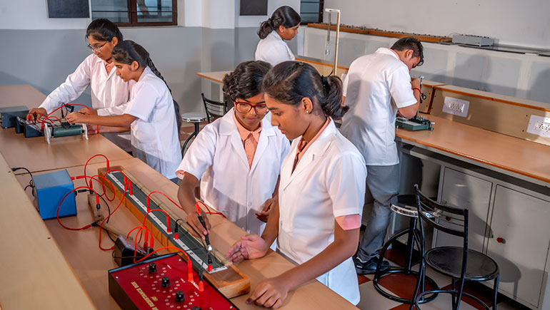 Senior Secondary Education | Vivekam School